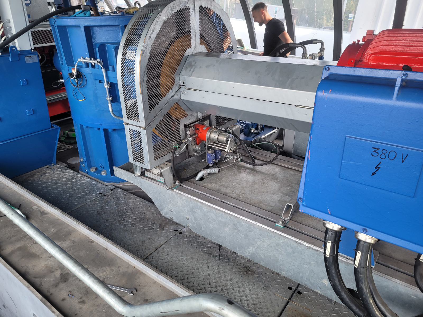 Gorny Vozdukh Lift D - Getriebe Technik Füllgraf GmbH